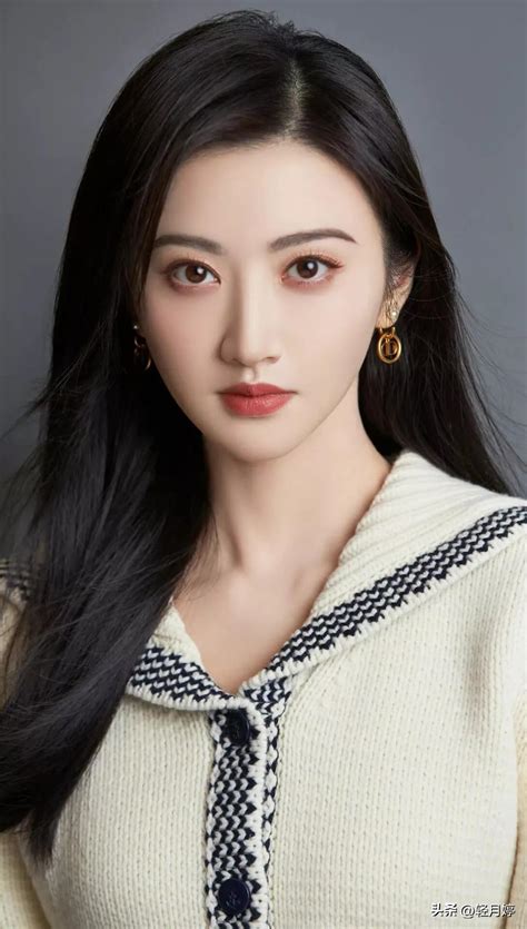 Jing Tian Has A Sweet Body And Looks And Her Facial Features Are