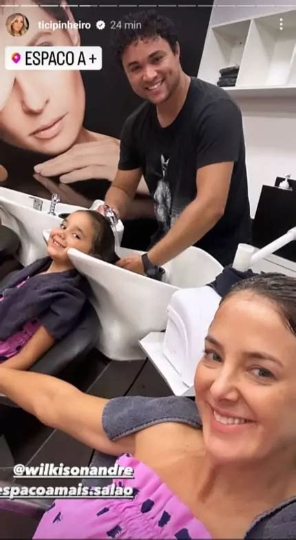 Tici Mostra Sua Filha Com C Sar Tralli No Sal O De Beleza Lindas