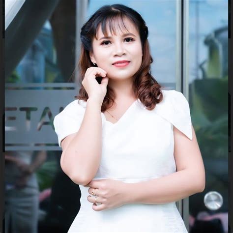Phạm Huệ Phạm Huệ