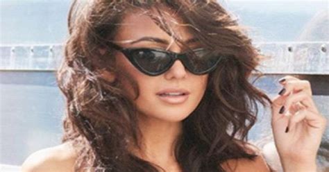 Michelle Keegan Flashes Belly Button Piercing In Crop Top And Hot Pants