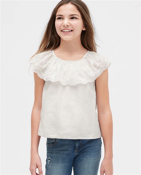 Blusa De Niña En Blanco Con Volante · Gap · Moda · El Corte Inglés