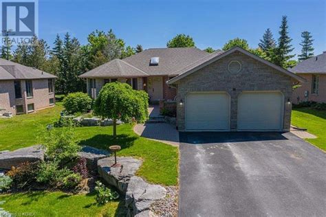 Bobcaygeon Mls® Listings And Real Estate For Sale Zolo Ca