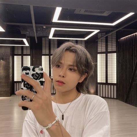 Elast엘라스트 On Twitter 땀이 뻘뻘😓 Elast 엘라스트 Yejun 예준