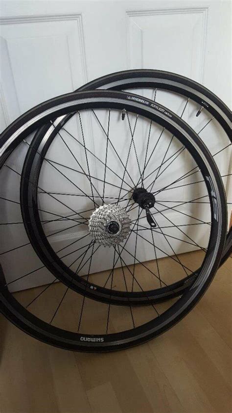 Shimano Rs010 Wheelset With Shimano 105 11 Speed Hub In Ferndown