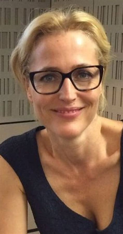 Pin Auf Gillian Anderson