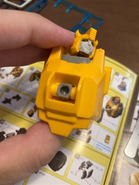 Im Trying To Do Flame Toys Bumblebee Model Kit And I Need Help Knowing