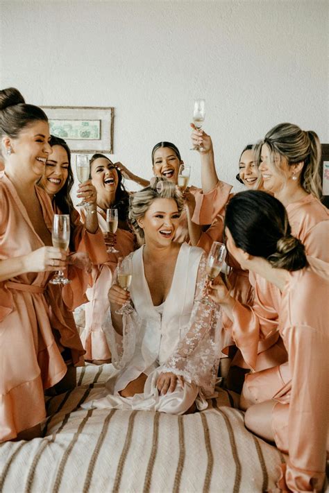 Do You Bring Wedding Registry T To Bridal Shower The Bridal Tip