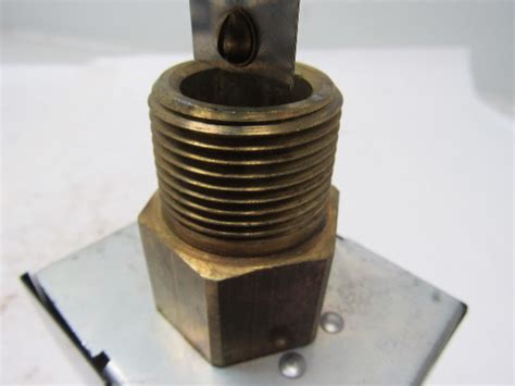 Mcdonnel Miller Fs4 3f Water Flow Indicators Liquid Flow Switch 1 Npt