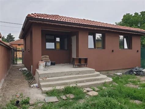 Продава едноетажна КЪЩА в гр София гр София кв Модерно предградие