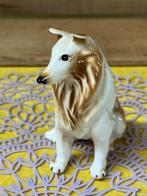 Lassie Dog Vintage Animal Figurine Statue Cute Collectible Collie Etsy