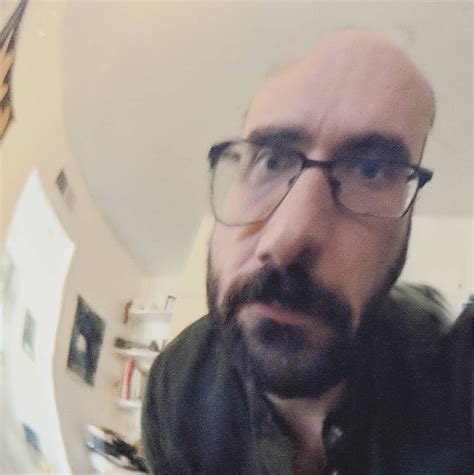 This Guy Taps Yo Girls Ass Wdyd Rvsaucememes