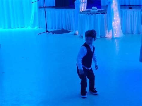 Dance Wipe Out Scrolller