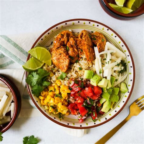 Meal Prep Chili Lime Chicken Bowls Recipe Eatingwell