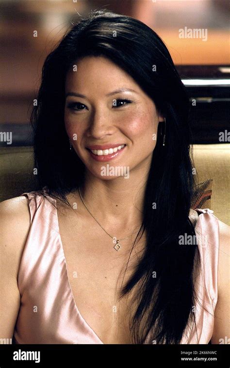 Lucy Liu Schwanger Lucy Liu Lucyliu • Instagram Photos And Videos