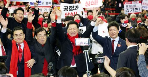 與 최고위원 출마 ‘봇물친윤계 Vs 친이준석계 맞붙나