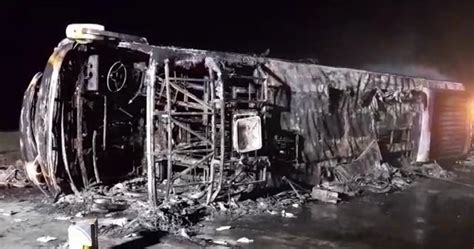 Mass Cremation Of 24 People Died In Buldhana Bus Crash The Live Nagpur