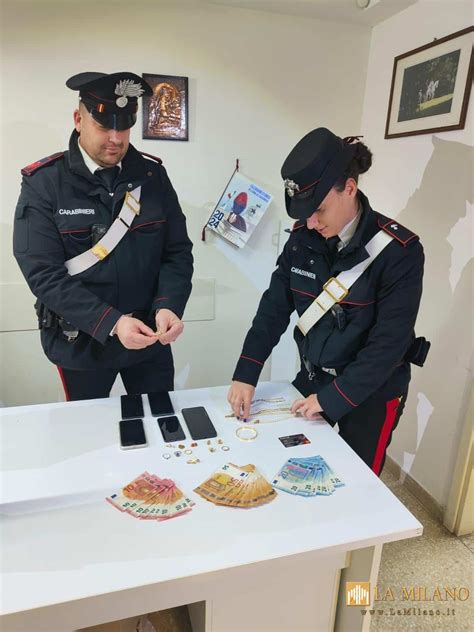 Sirolo I Carabinieri Arrestano Tre Persone Originarie Della Campania