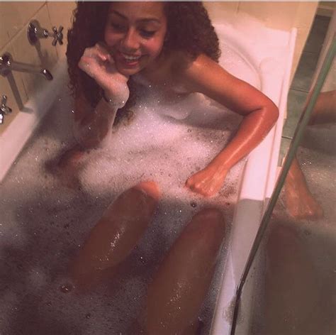 Bath Play Porn Pic Eporner