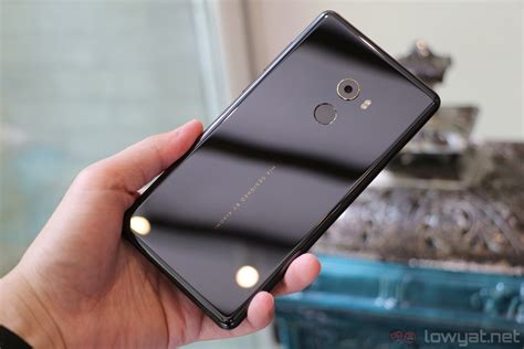 Xiaomi Mi Mix 2 Hands On Of Refinement And Practicality Lowyatnet