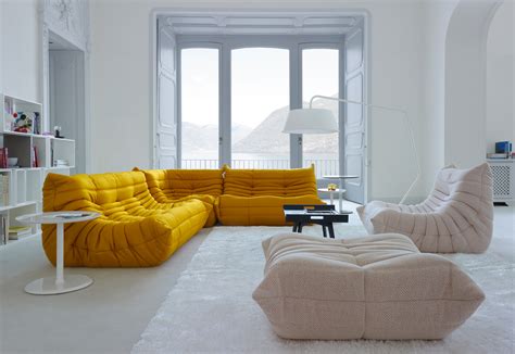 TOGO sofa 2-seater by ligne roset | STYLEPARK