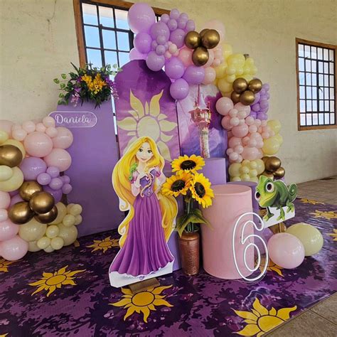 Globos Rapunzel Decoración De Rapunzel Decoración De Fiestas Infantiles Ideas De Fiesta