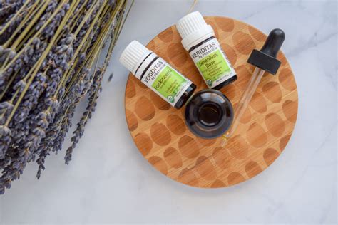 How To Make Homemade Facial Oil For Any Skin Type