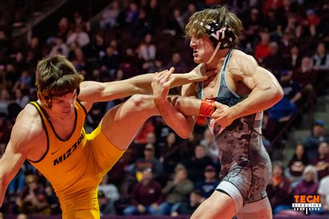 No 8 Virginia Tech Wrestling Picks Up Wins Over Stanford Lindenwood
