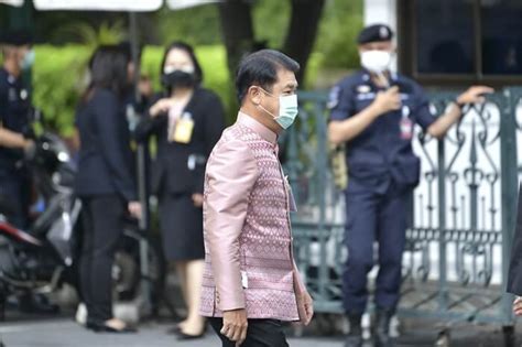 สุริยะ ใจหาย อำลากระทรวงอุตสาหกรรม ลั่นอาจมีโอกาสกลับมาอีก