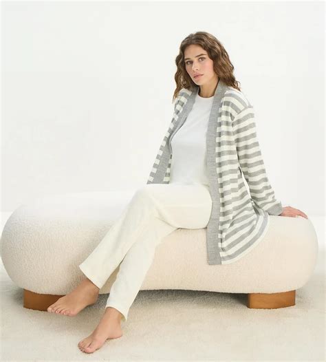 Со задоволство ви ја претставуваме Butik Julija Facebook