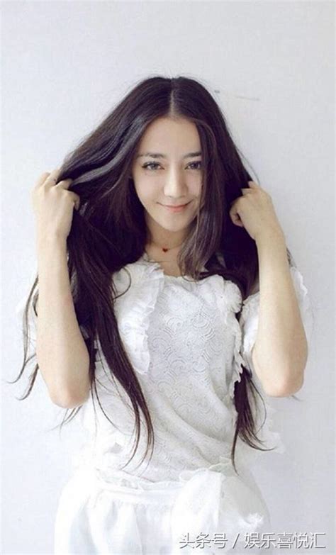最受歡迎的10位90後女星，迪麗熱巴排第2，第一不服 每日頭條