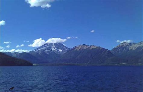 Leyenda Del Volcán Lanín En Junín De Los Andes 4 Opiniones Y 12 Fotos