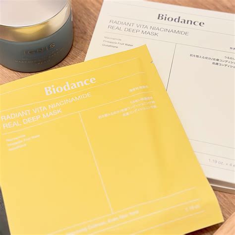 有村実樹 📣11月に美容講座を開催します📣 「イベントメイクと今買うべき推しコスメ」 大人のイベントメイクのコツ。やりすぎないけど地味にならないポイントは？ また、限定品や新作など、今