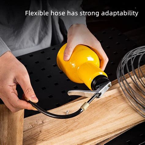 Deli Oil Can Oiler Pvc Hose Lubrication Metal Plastic Machine High Pressure Pump Grease Guns Car
