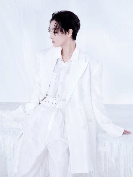 Fuck Yeah Chinese Fashion — Zhang Xinyu 张馨予