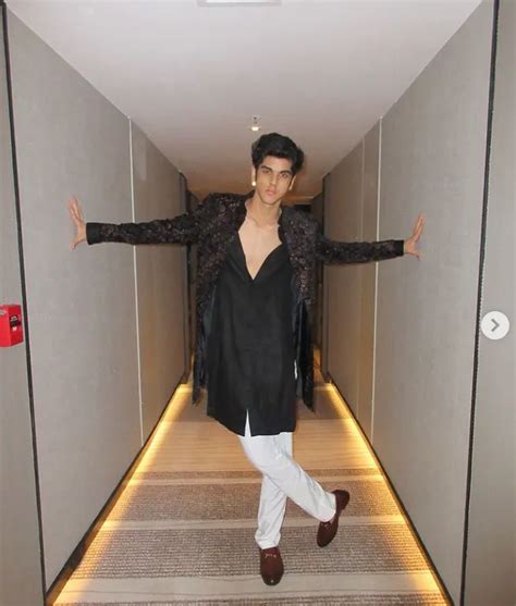 Ronit Roy Son Height Weight Age Career Net Worth And More News Center