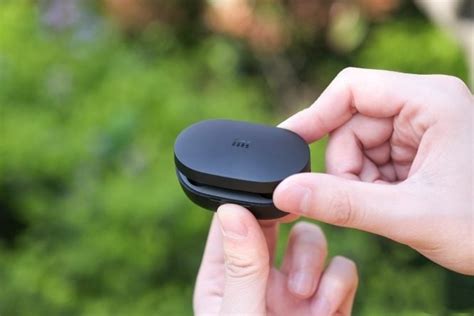 Giveaway Win A Xiaomi Redmi Airdots Wireless Earbuds Gizmochina