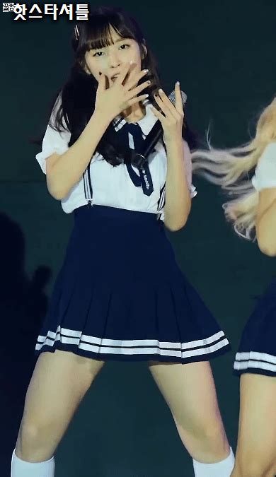 오마이걸 아린 반전 하체 후방주의 짤티비 Jjtvkr