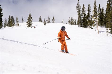 The Best Skis For Beginners Of 2025 Gearjunkie Tested