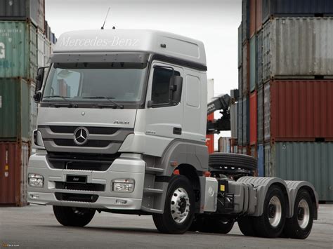 Mercedes Benz Axor Könyv Lamborghini