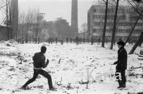 Miejsce Fotografii Z Marek Janicki Pacyfikacja Kopalni Wujek