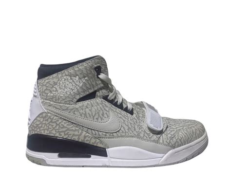 Nike Air Jordan Legacy High Men S Fashion Footwear Sneakers On