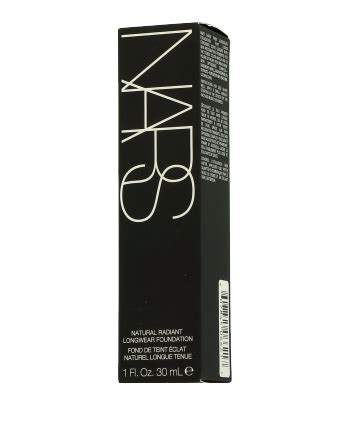 Natural Radiant Longwear Foundation Huahine 28 Verlaagd