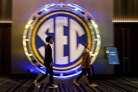 Sec Media Days What We Learned From Alabama Florida And Others On Day