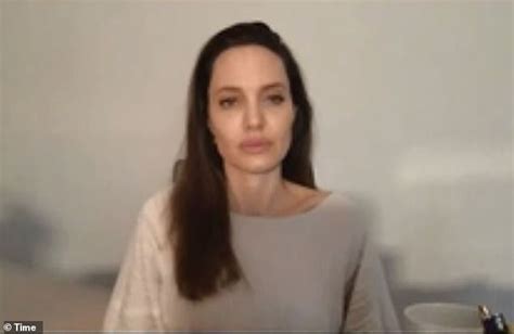 أنجلينا جولي تندد بالعنف المنزلي في فترة العزل الصحي وتطلق حملة نحب