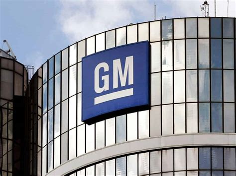 GM To Integrate Tesla Charging Standard In Future EVs