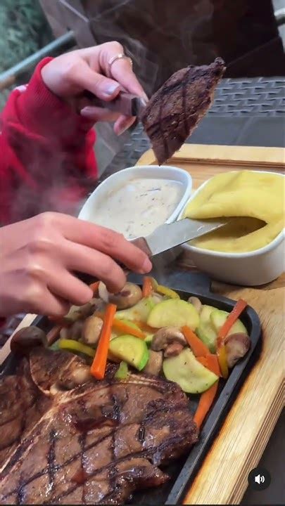 T Ban Steak تی بن استیک The Color Of The Face Tells About The Taste Inside Youtube