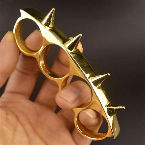 Metal Defense Knuckle Duster Finger Clasp Ring Men And Women Outdoor S