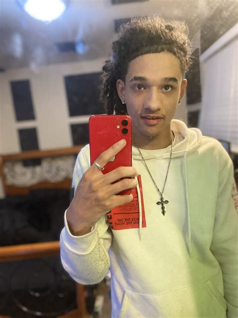 Kayyceee🎈 On Twitter Red My Favorite Kolor Btw 1jys7hnwbr Twitter
