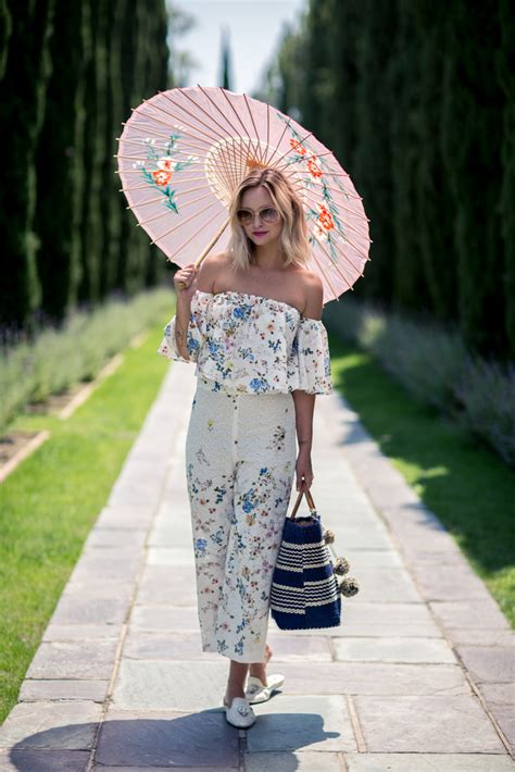 20 Perfect Picnic Outfits Stylecaster