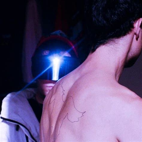 Collarbones Forever Fbiradio
